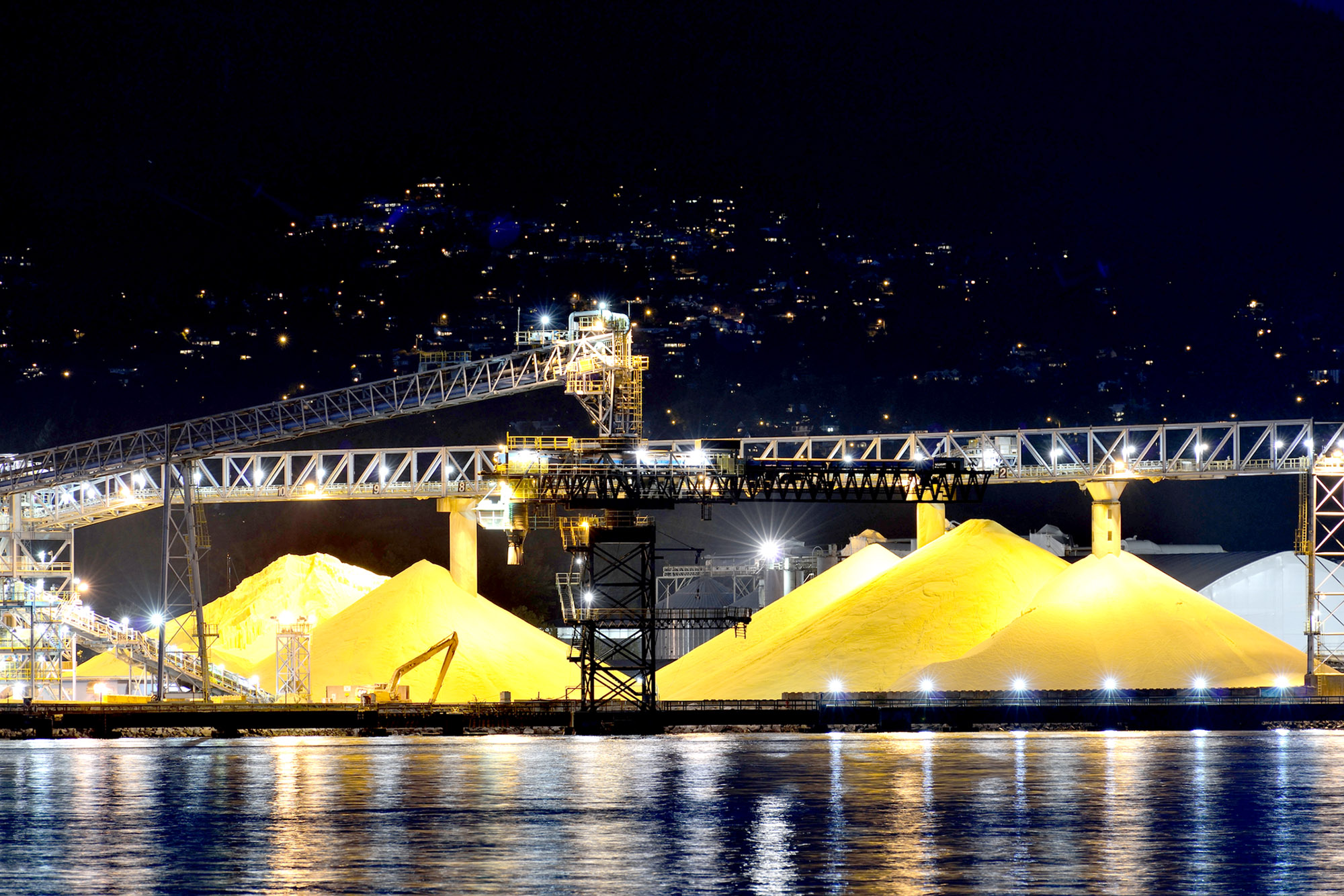 Increasing the production life of sulphuric acid production units from ...